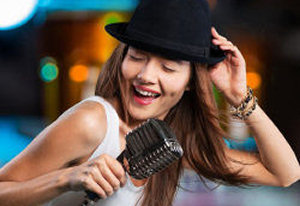 girl-singing | Sing Like You Speak®